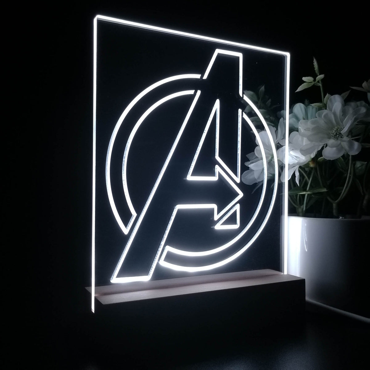 Avengers Logo 3D LED Optical Illusion Night Light | LED LAB CAVE