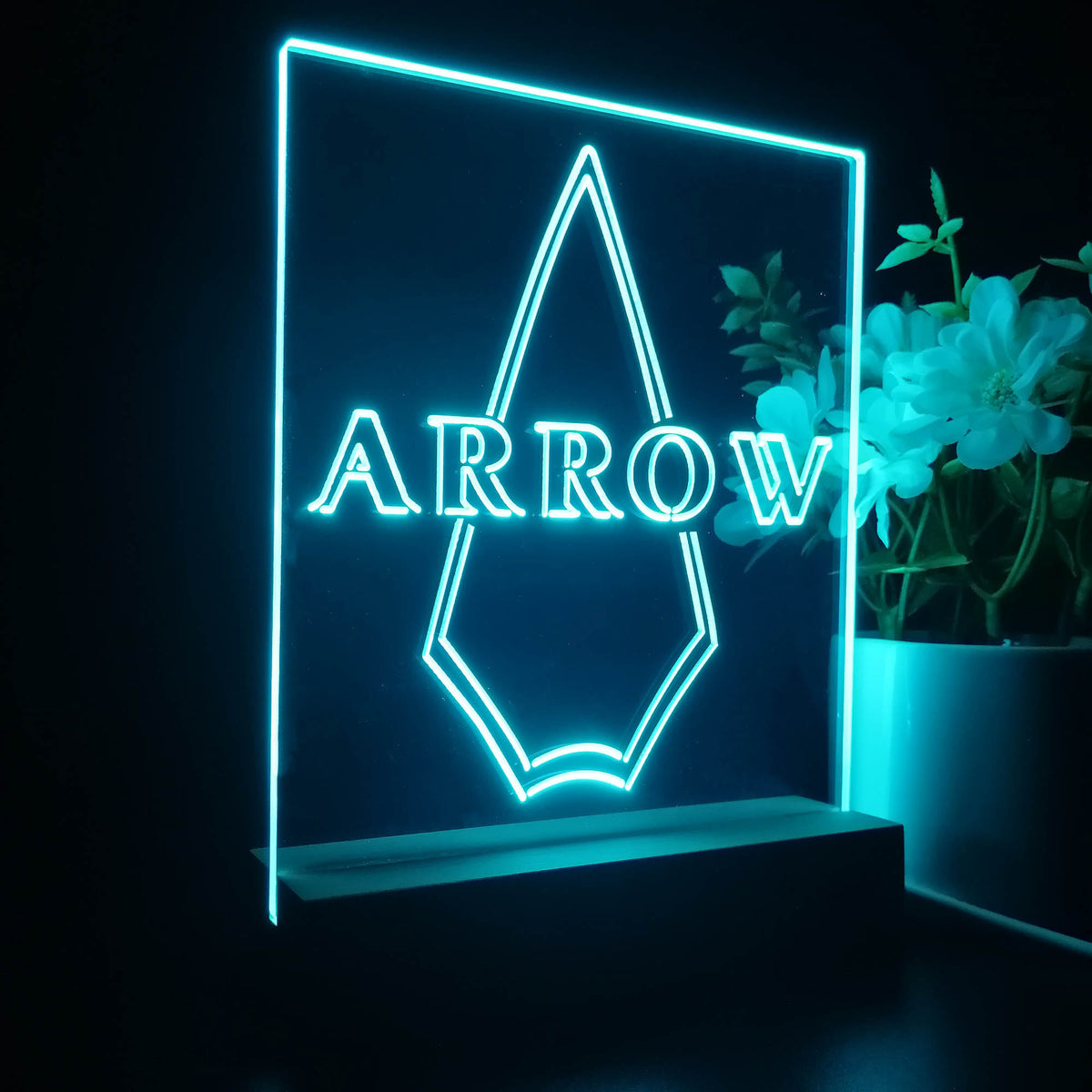 The Arrow Vertical 3D LED Optical Illusion Night Light | LED LAB CAVE