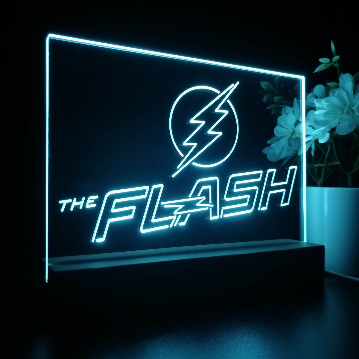 The Flash 3D LED Optical Illusion Night Light | LED LAB CAVE